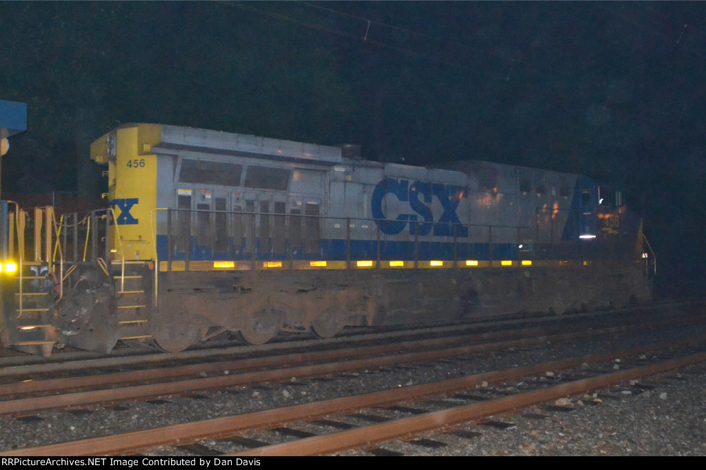CSX AC44CW 456 leads Q301-04 west. CSX ES44AH 3000 trailed